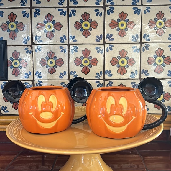 Disney | Kitchen | Mickey Pumpkin Mugs Set | Poshmark